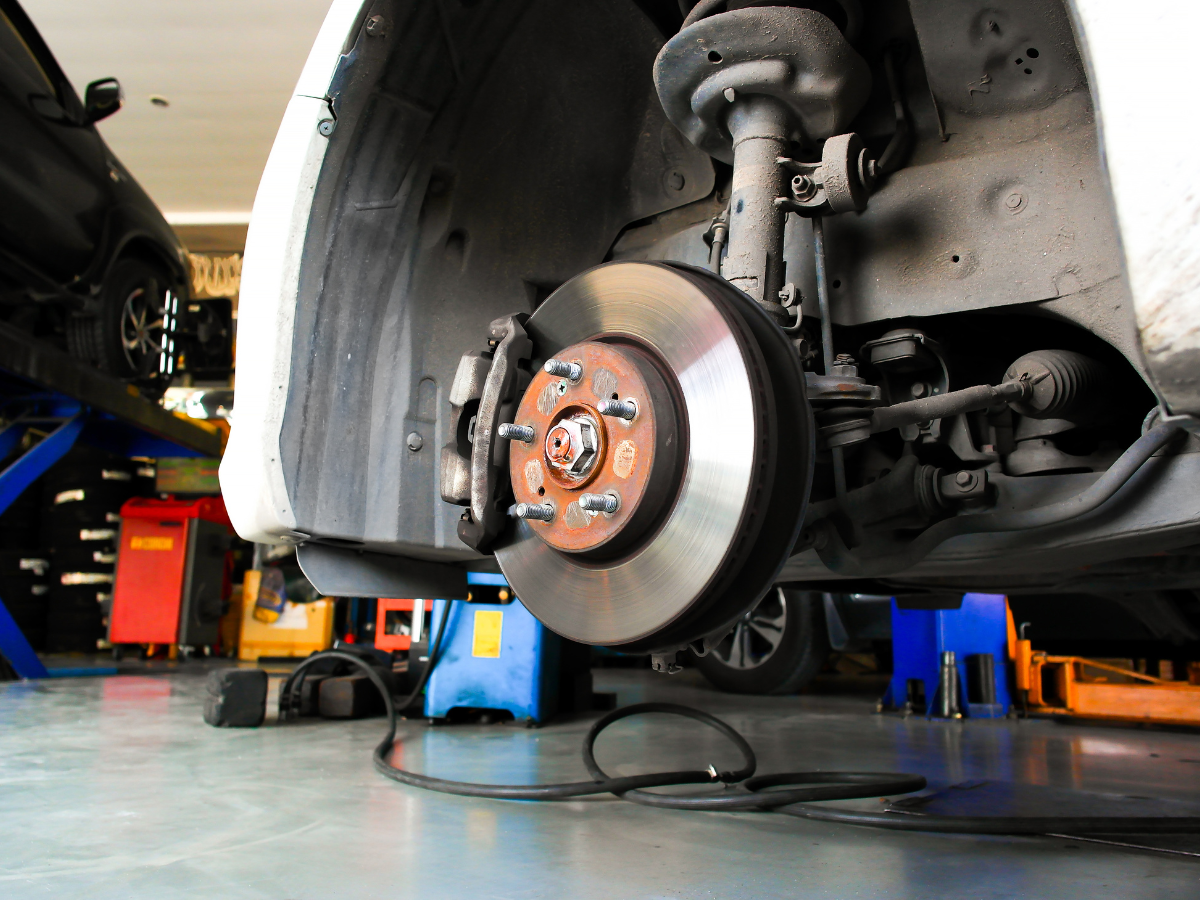 What to Expect from a Brake Service at Brakes Autocentre UK